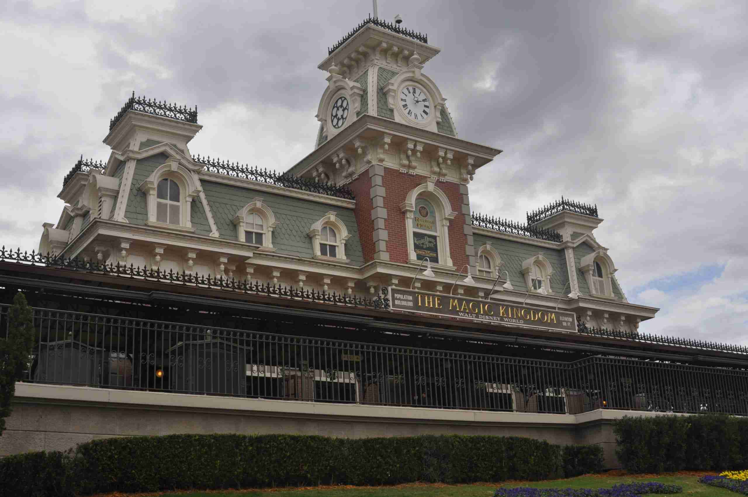 Magic Kingdom, Disneyland, FL – Hayes Ultimate Adventure